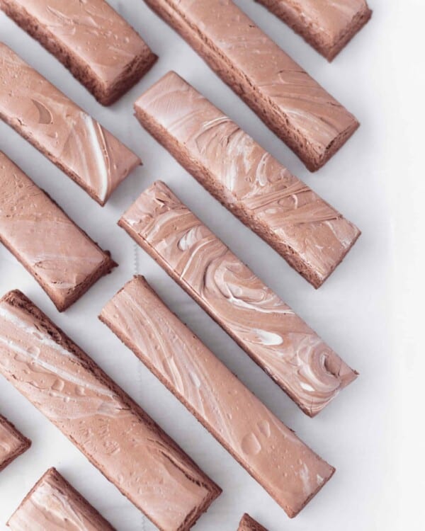 Fluffy nutella nougat candy bars - One Sweet Mama