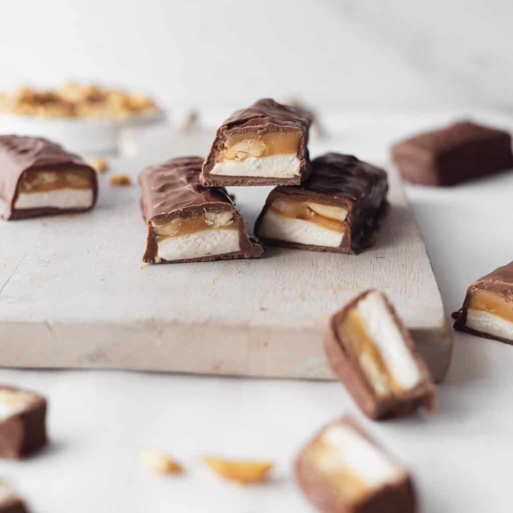 How to make Homemade snickers bars - One Sweet Mama